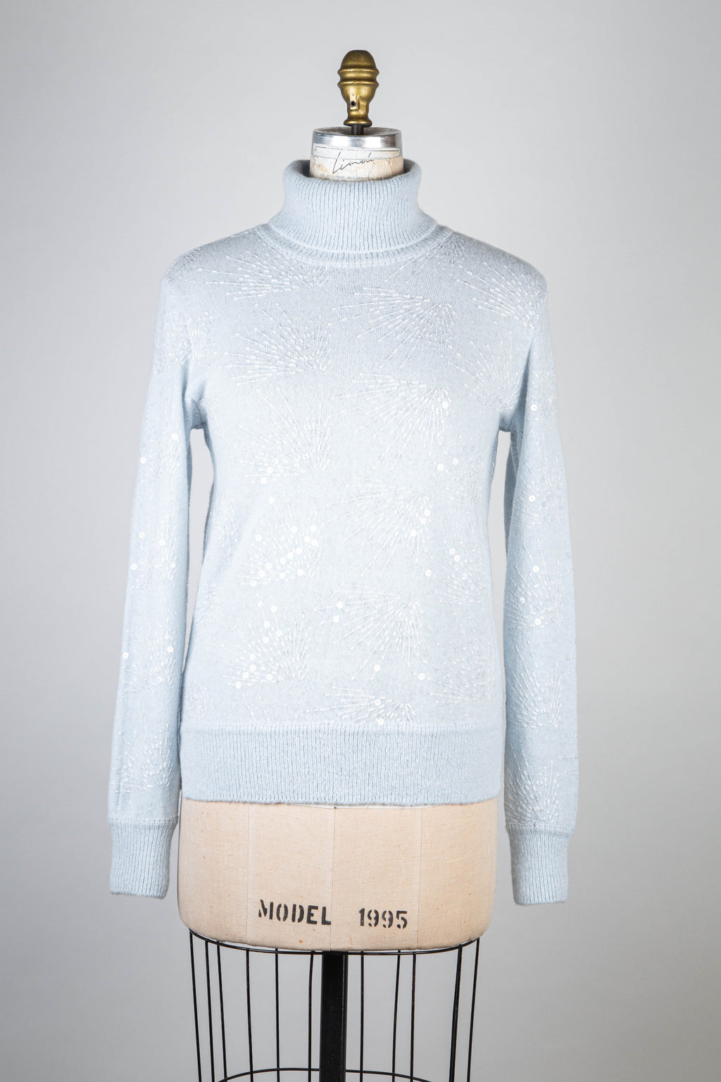 Sky blue turtleneck sweater with rhinestones (4) – VERYSMART